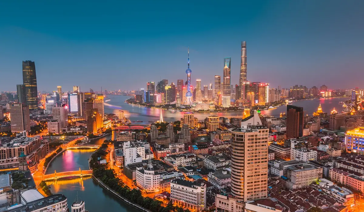 Szanghaj Przewodnik - zabytki, ceny, pogoda, atrakcje - Urlop.pl