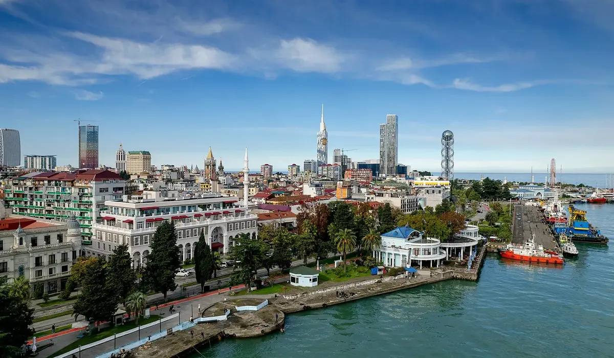Batumi wakacje 2026 - udane wczasy - Urlop.pl
